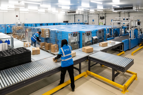 Chronopost, transporteur français doté du plus vaste réseau sous ...