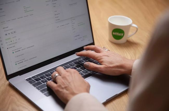 efficy, éditeur européen de solutions CRM